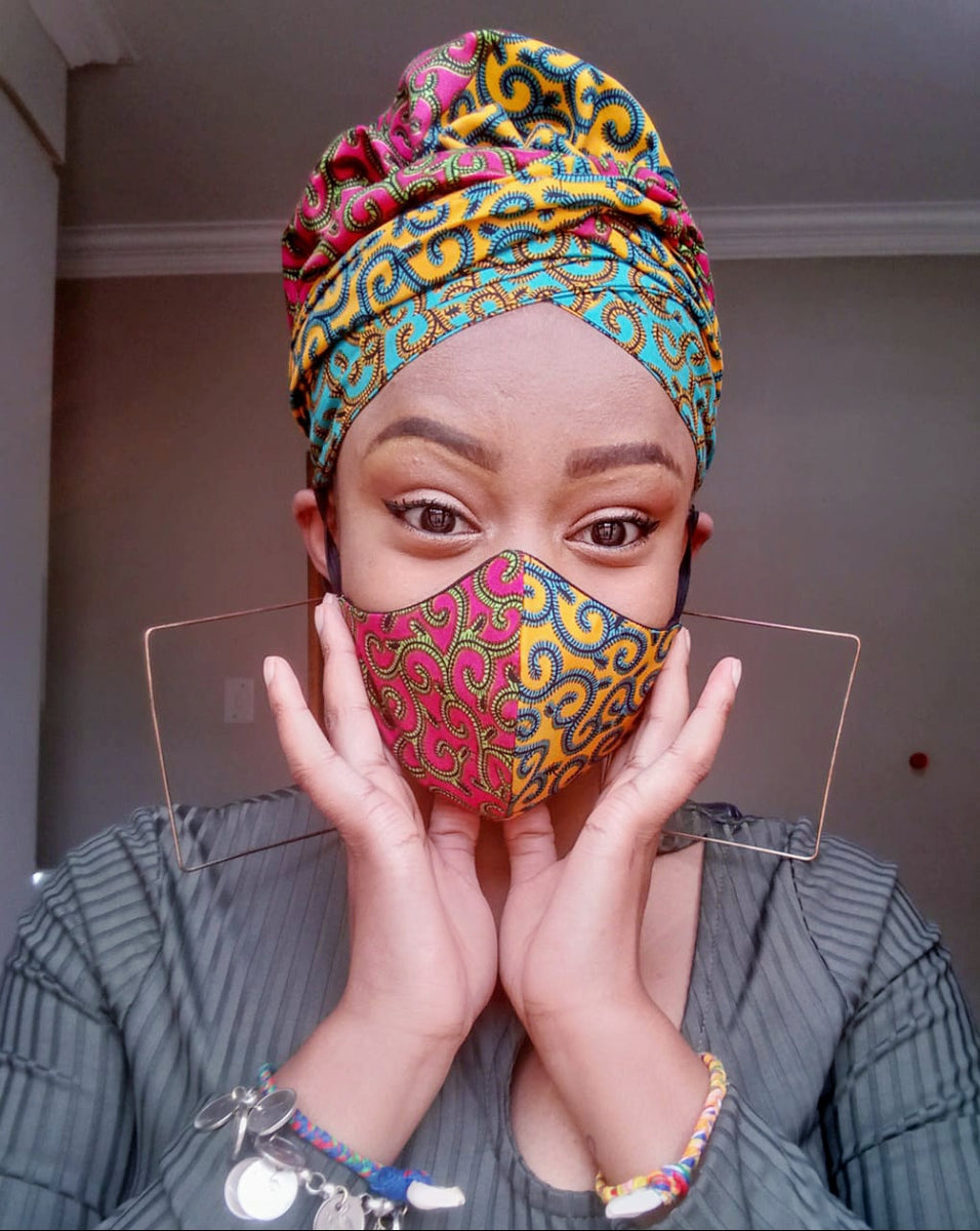 That's how easy it is to tie our bonnet doek – DMR Dress Me Right